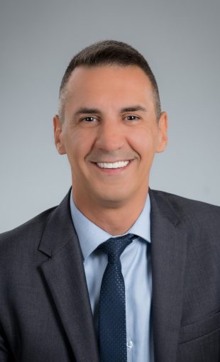 People – cushmanwakefield